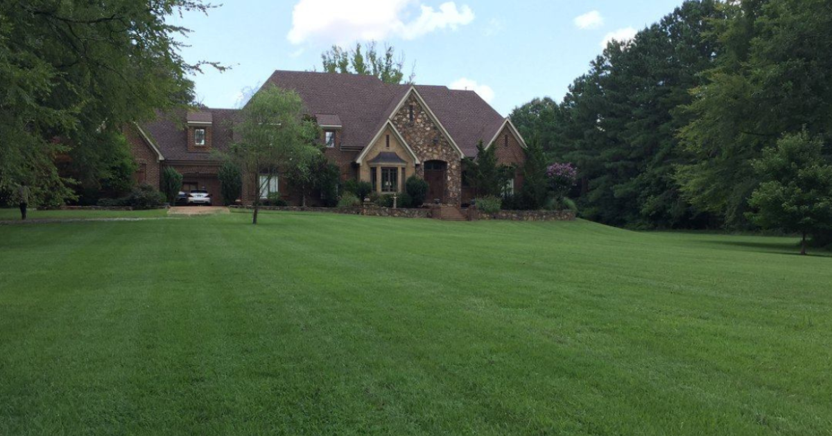 Lawn Mowing - Roper Lawn Care